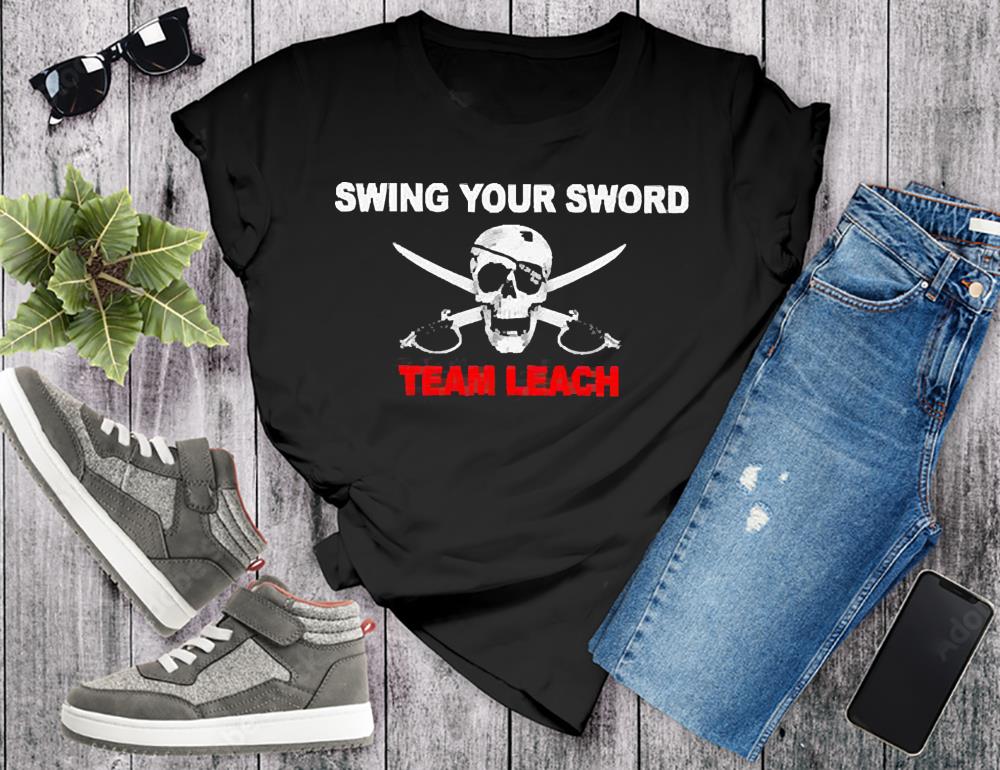 Skull swing your sword team leach shirt - Premium Tee Shirt